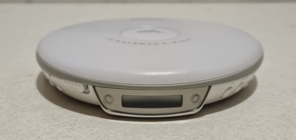 Sony Walkman D-EJ001 White Portable CD Player G-Protection Tested Works ...