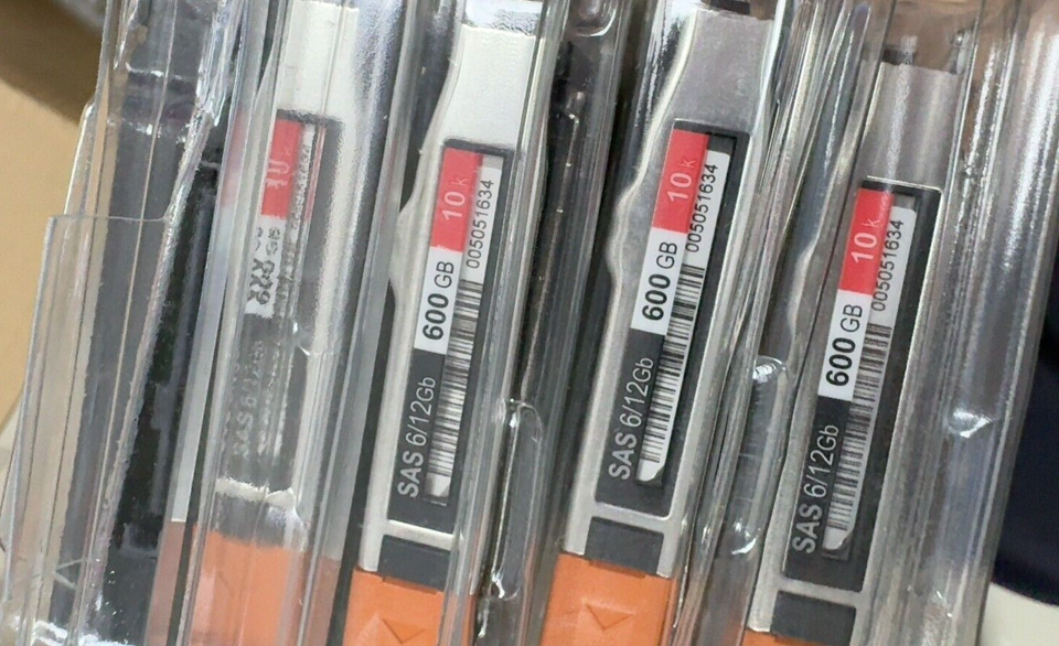 EMC unity D3-2S10-600 005051634 005051631 600G 10K SAS 2.5" HDD | eBay