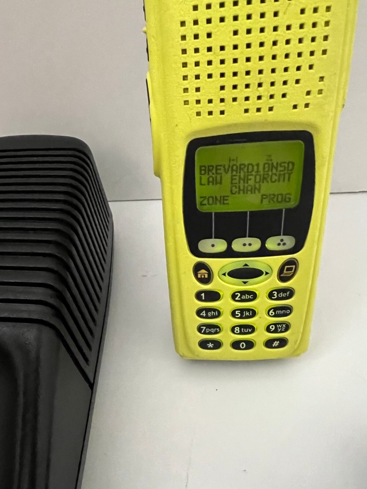 APX Yellow MOTOROLA XTS5000 P25 Police Security ASTRO 700-800mhz Digital radio | eBay