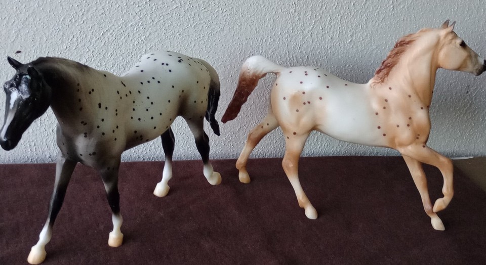 breyer classic horse semi leopard chestnut & black appaloosa 1:12 scale ...