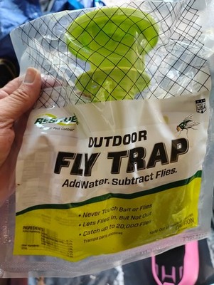 Rescue! Outdoor Disposable Fly Trap Hanging Traps Flies Pest Insect ...