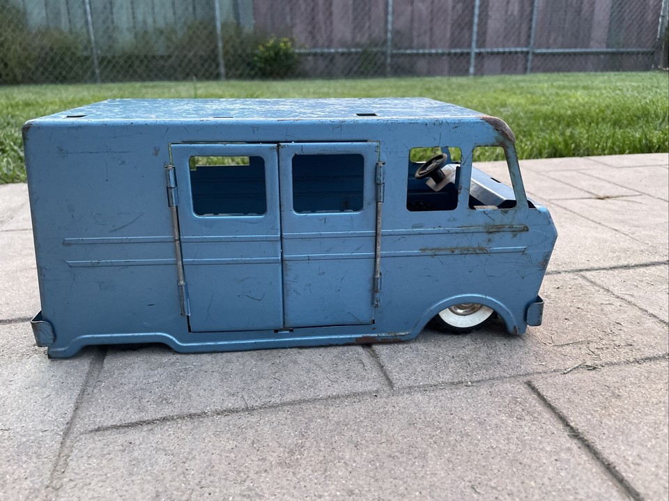 Vintage Structo Weekender Camper parts or restore USA Steel Toy Vehicle ...