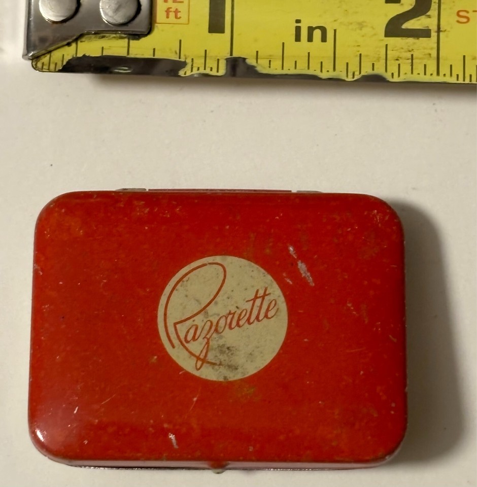 VINTAGE RAZORETTE DOUBLE EDGE MINIATURE WOMAN’S TRAVEL RAZOR IN TIN | eBay