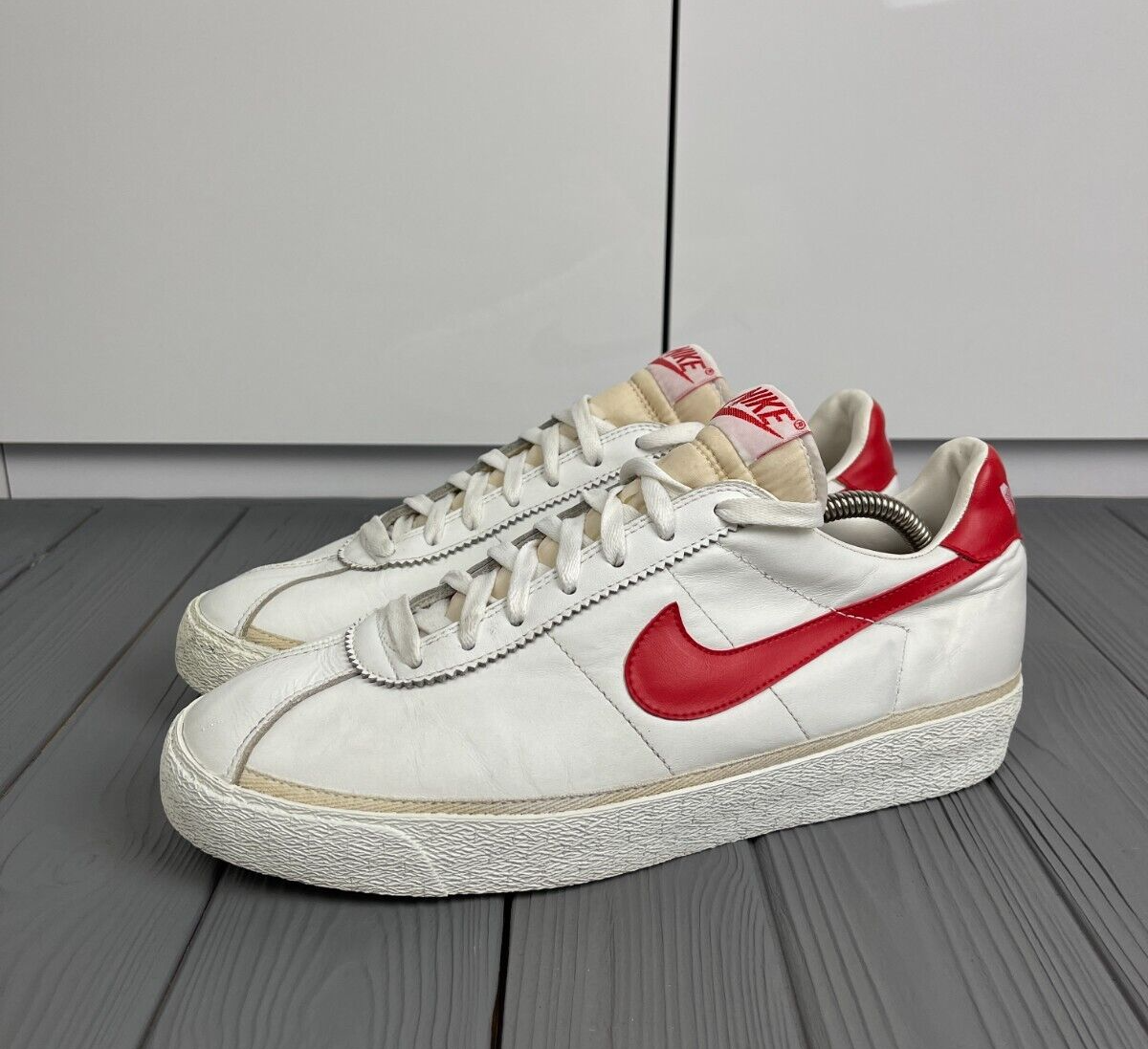 Nike Bruin Vintage 1981 White Red Leather US9 Marty McFly Nike Bruin Vintage 1981 White Red Leather US9 Marty McFly