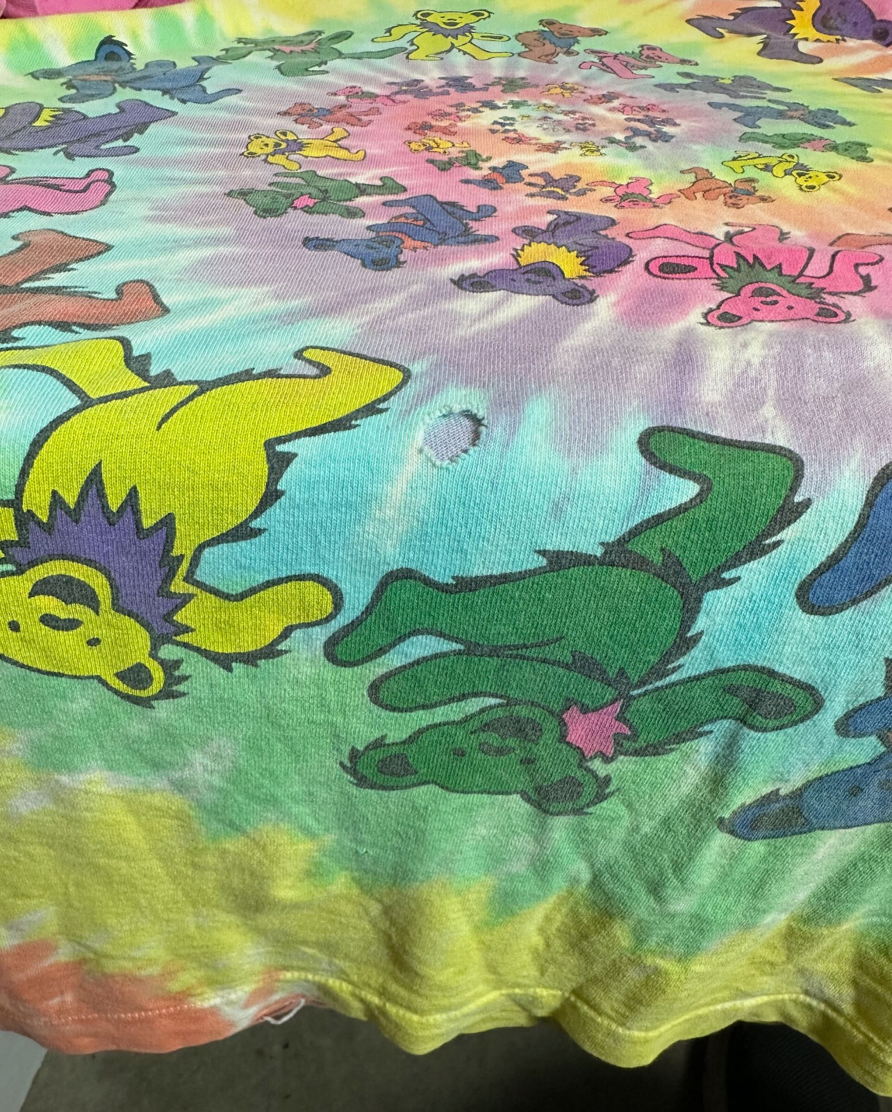Vintage Grateful Dead Dancing Bears Tie Dyed Shirt X… Gem