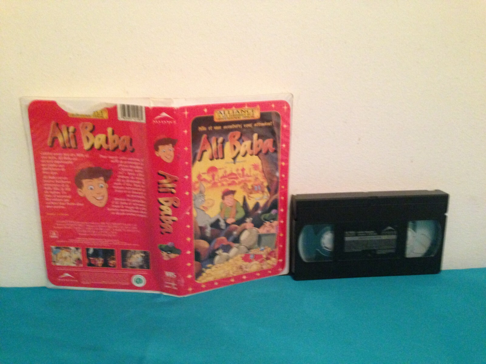 Ali Baba VHS tape & clamshell case FRENCH kids cartoons | eBay