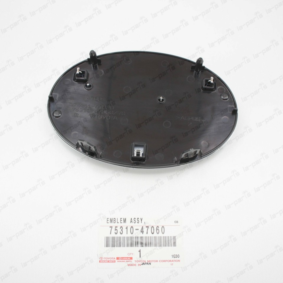 New Genuine OEM Toyota Front Grille Emblem 16-19 Prius 15-18 Avalon ...