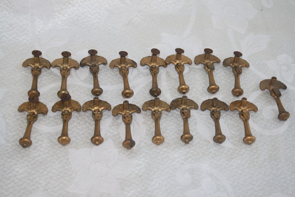 Lot of 17 VICTORIAN Shell FAN Drawer PULL Antique Hardware Drop BRASS ...