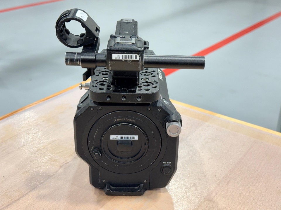 SONY PXW-FS7 Camera Viewfinder Card Reader Cards Mic Holder | eBay