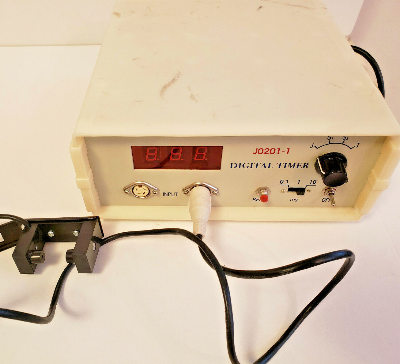 Tianjin Scientific Digital Timer with Photogate/Instructions/4-Pin DIN ...