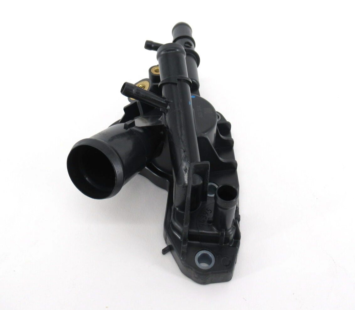 Toma de agua original Nissan 11060-3RC1A 2017-2019 Rogue 2013-2019 ...