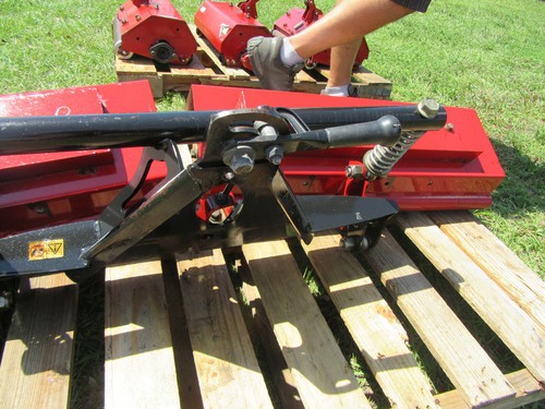 2013 MODEL 08755 QAS GREENS SPIKER ATTACHMENT FITS TORO SAND PRO 3040 ...