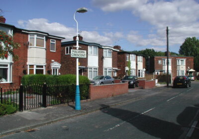 Photo 6x4 Malvern Crescent, Hull Cottingham/TA0432 Flat roofed semi ...