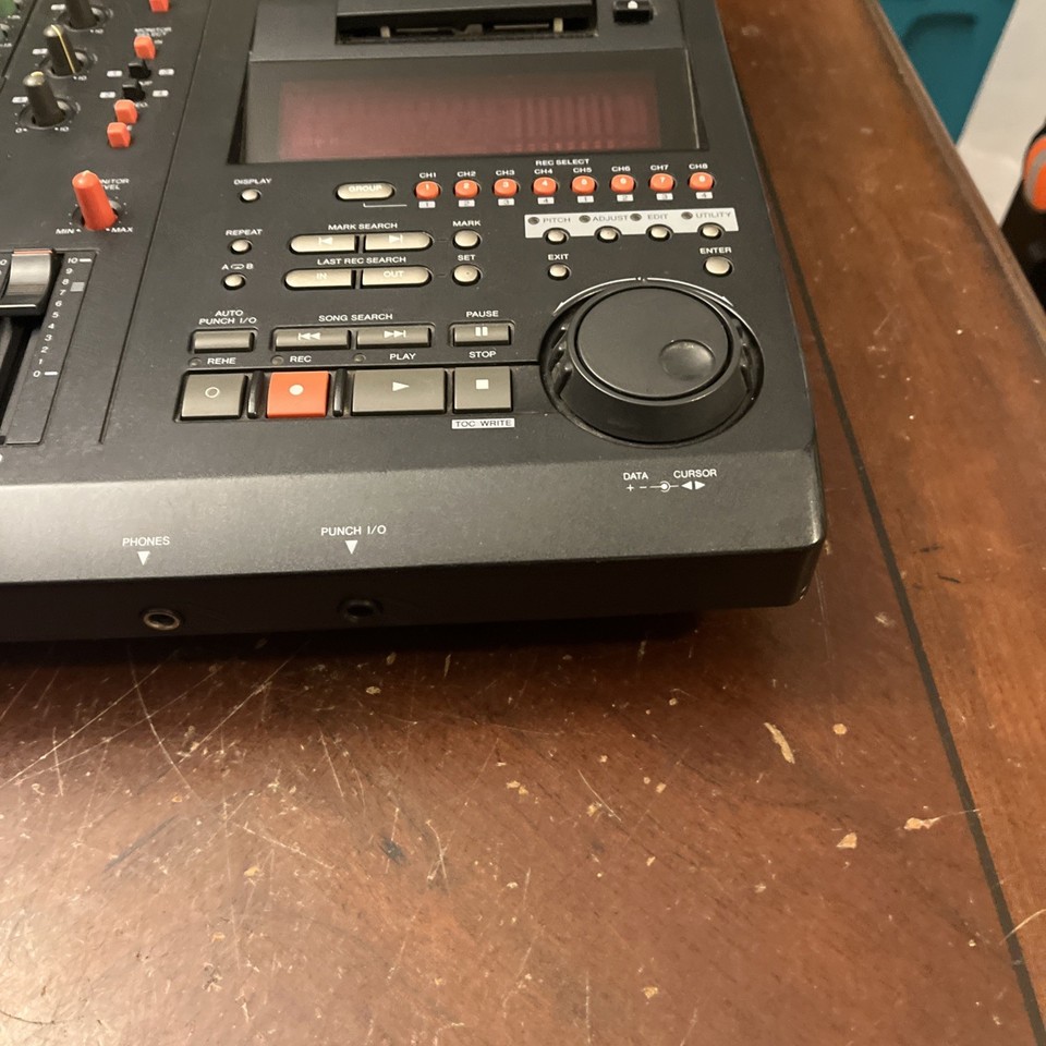 Yamaha MD8 8-track Multitrack Mini Disc MD Recorder Black RS | eBay