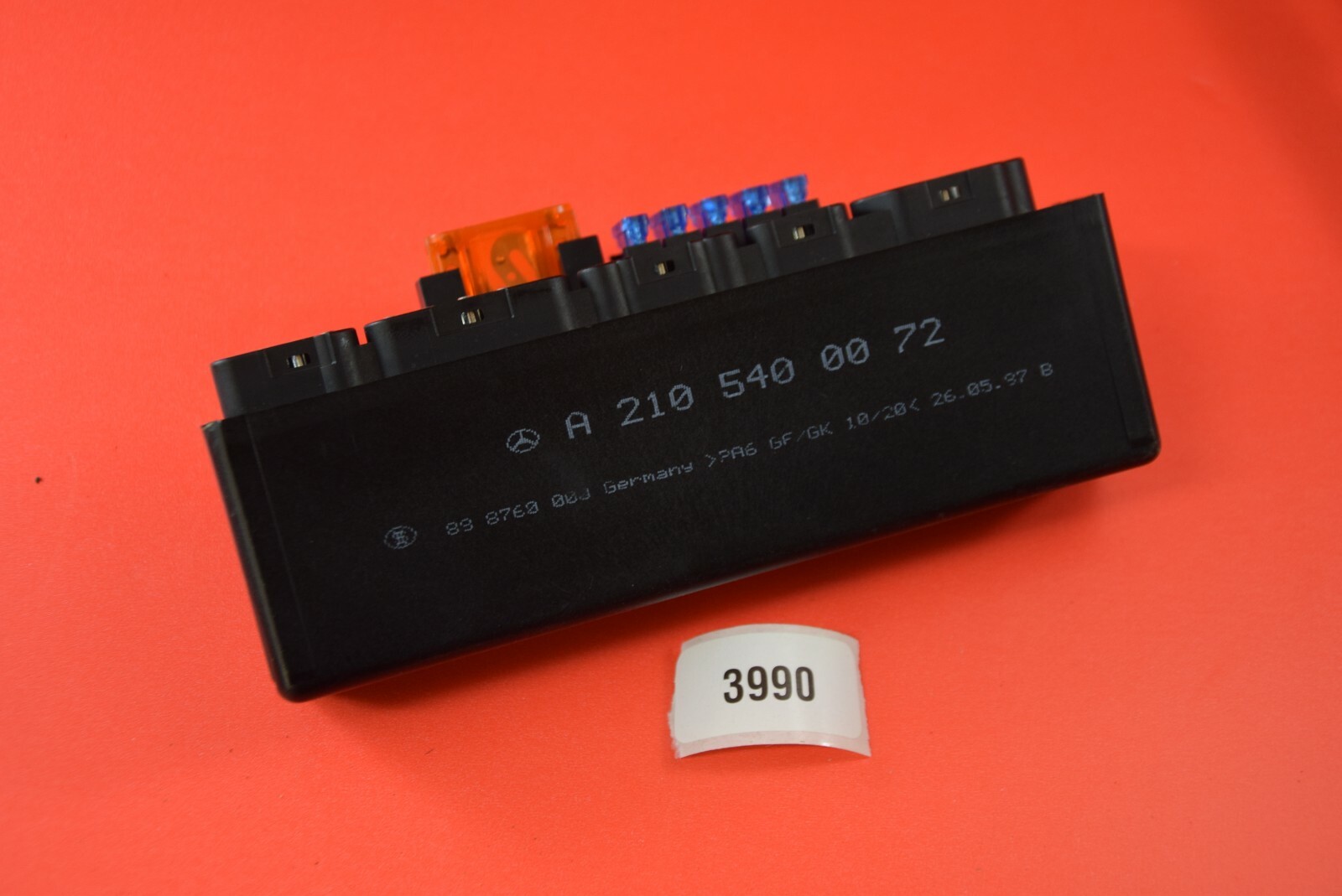 Y#17 97-00 MERCEDES R170 SLK230 ENGINE RELAY FUSE MODULE 2105400072 OEM ...