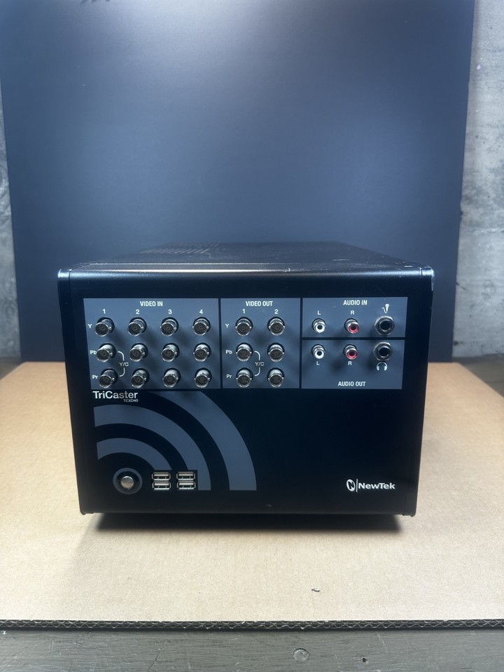 NewTek TriCaster TCXD40 V2 Live Video Production Switcher Ships Fast ...