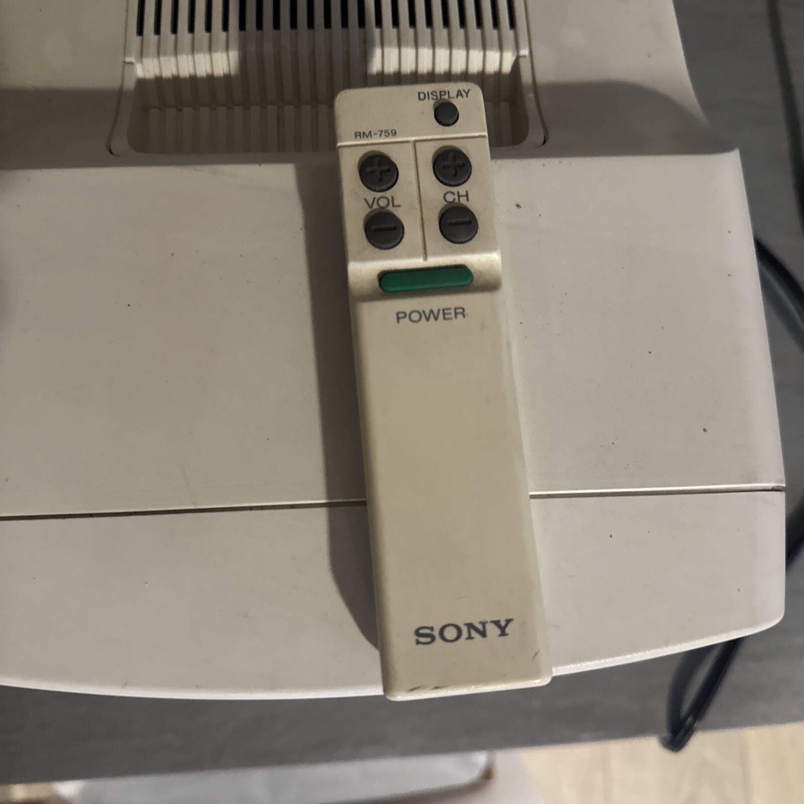 Vintage 1990 Sony Trinitron CRT- Color TV W/Remote 8" KV-8AD10 Remote ...