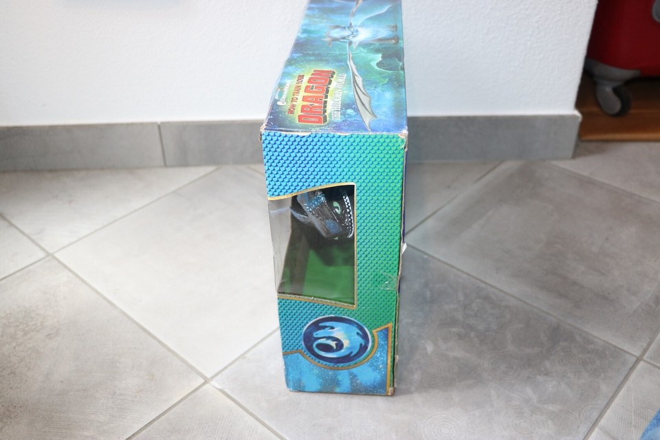 How to train your dragon trainer Sdentato Toothless furia buia Night ...