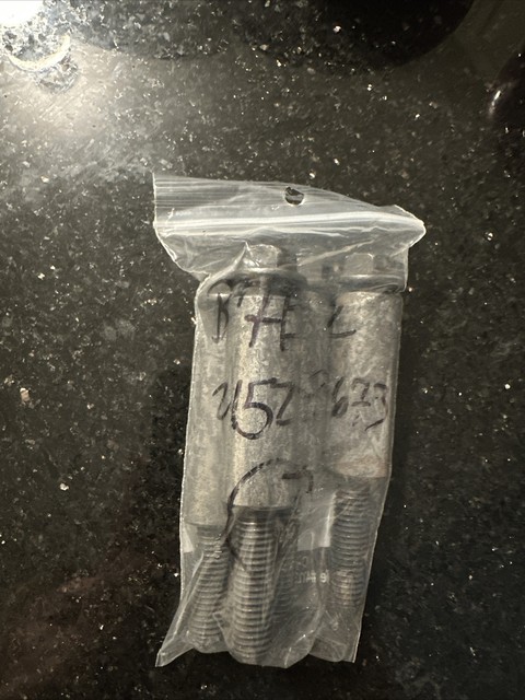 Mack Volvo EGR Valve Bolt 21528673 for sale online | eBay