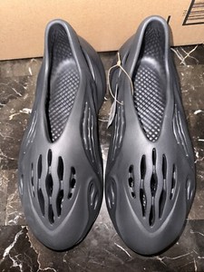 Yeezy Foam Runner Onyx | eBay Yeezy Foam Runner Onyx | eBay