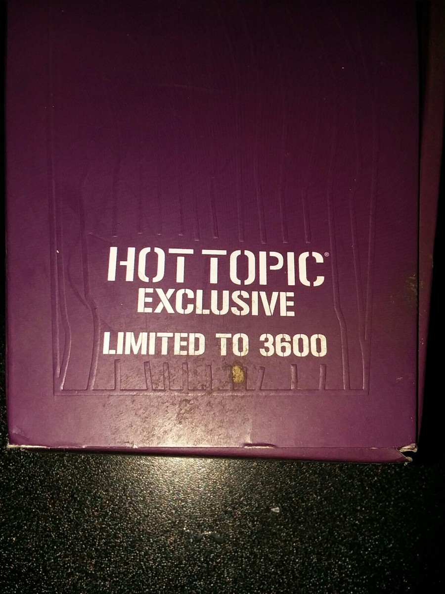 Special Effects Hot Topic