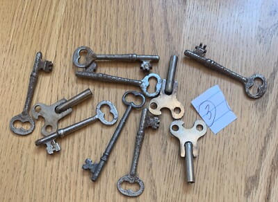 LOT 3 VINTAGE SKELETON & WIND UP KEYS BRT | eBay