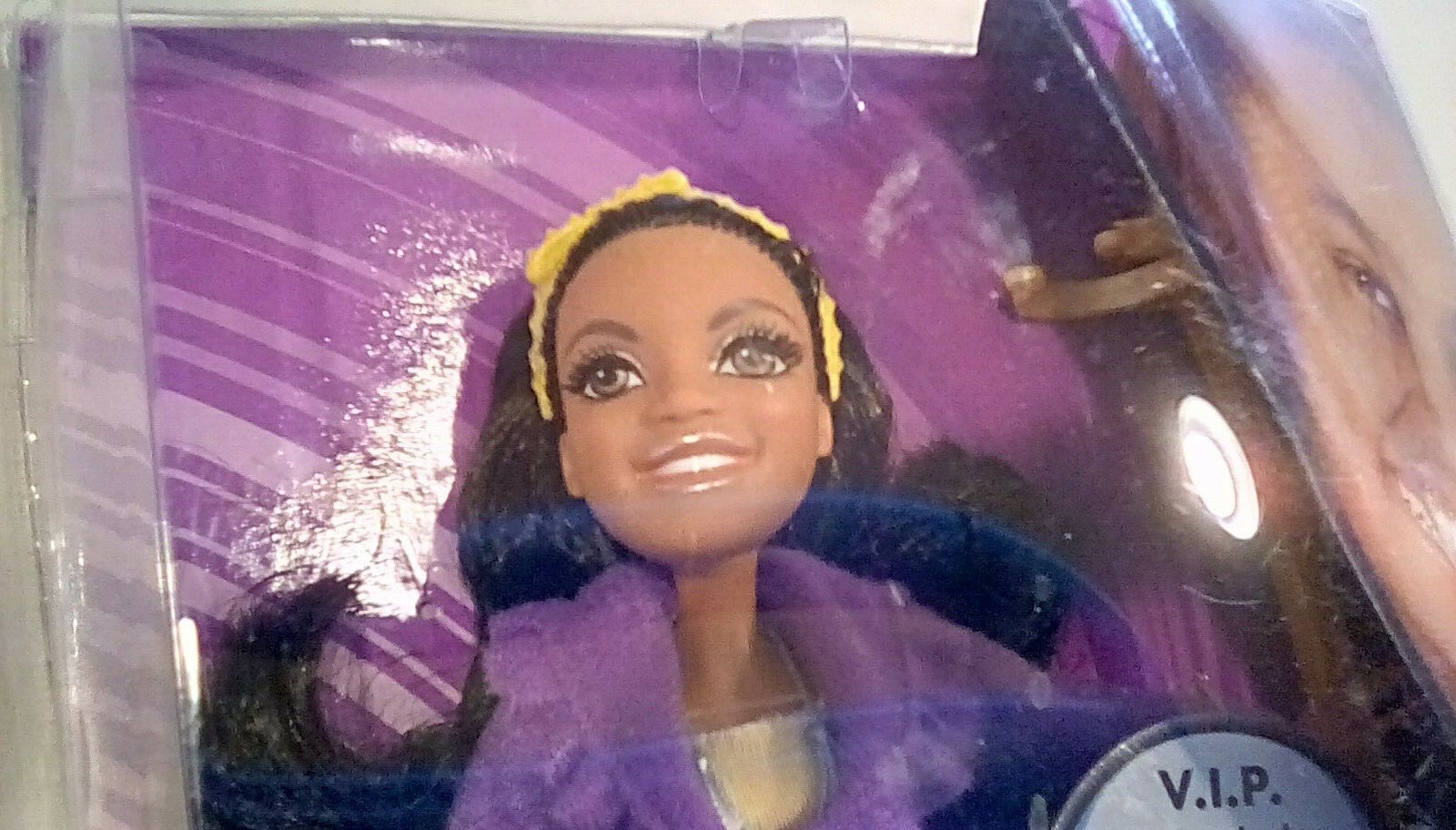 Disney VIP DOLL Ant Farm "Chyna" 2011. RARE. Collectable. Mattel. NRFB ...