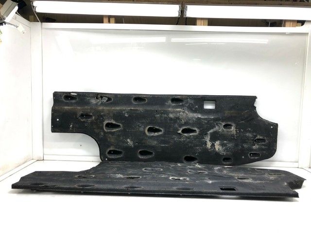 2014 - 2017 Maserati Ghibli M157 Right Side Underbody Shield Cover OEM ...