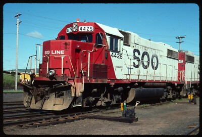 Original Railroad Slide - SOO Soo Line 4425 Duluth MN 6-3-2001 | eBay