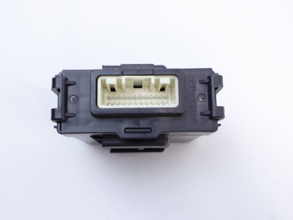 2018 Nissan Rogue Sport Control Module IDM Computer 476A0-6MG0A ...