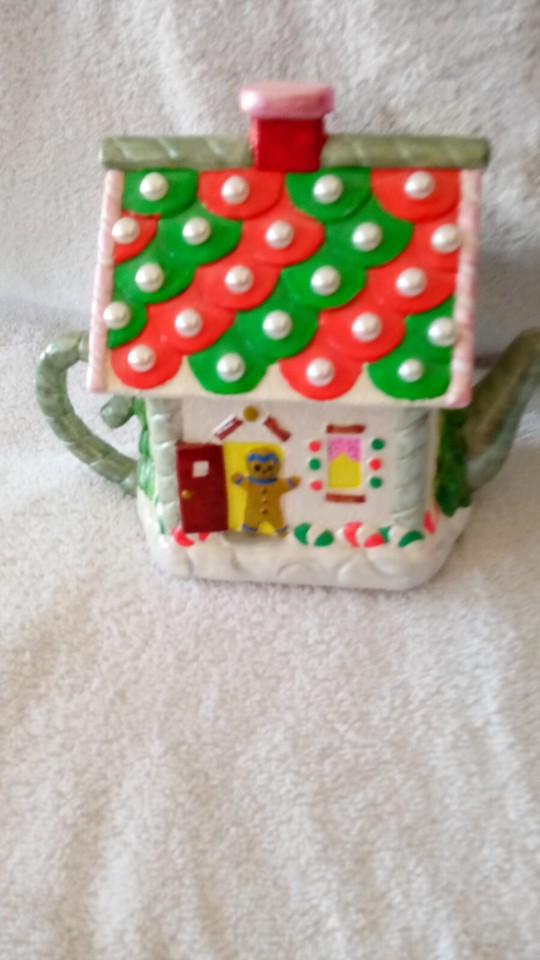 Handpainted Gingerbread House Teapot | eBay