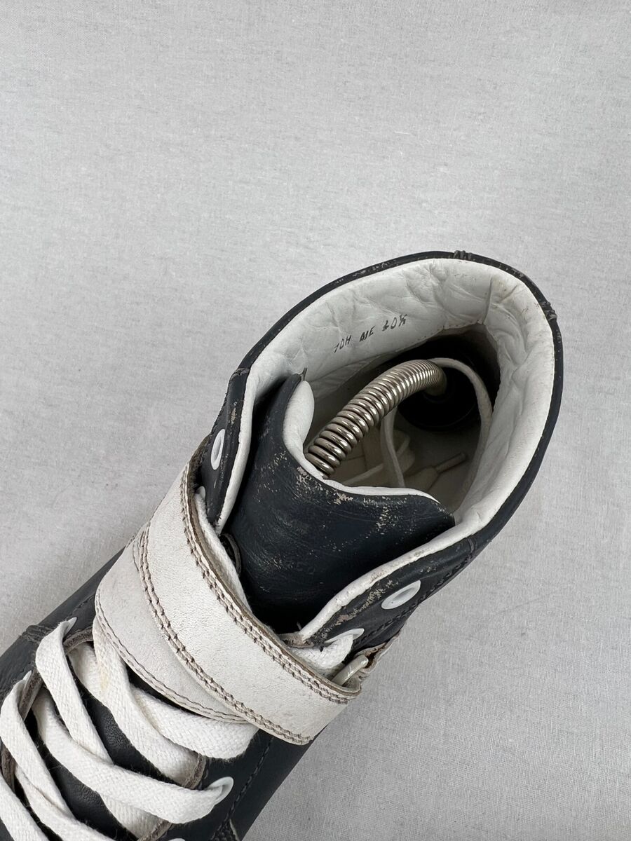 s-l1200.jpg s-l1200.jpg