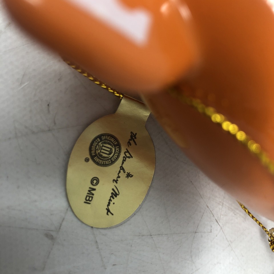 TENNESSEE VOLUNTEERS 2020 CHRISTMAS BLIMP ORNAMENT {ORANGE/WITH SANTA ...