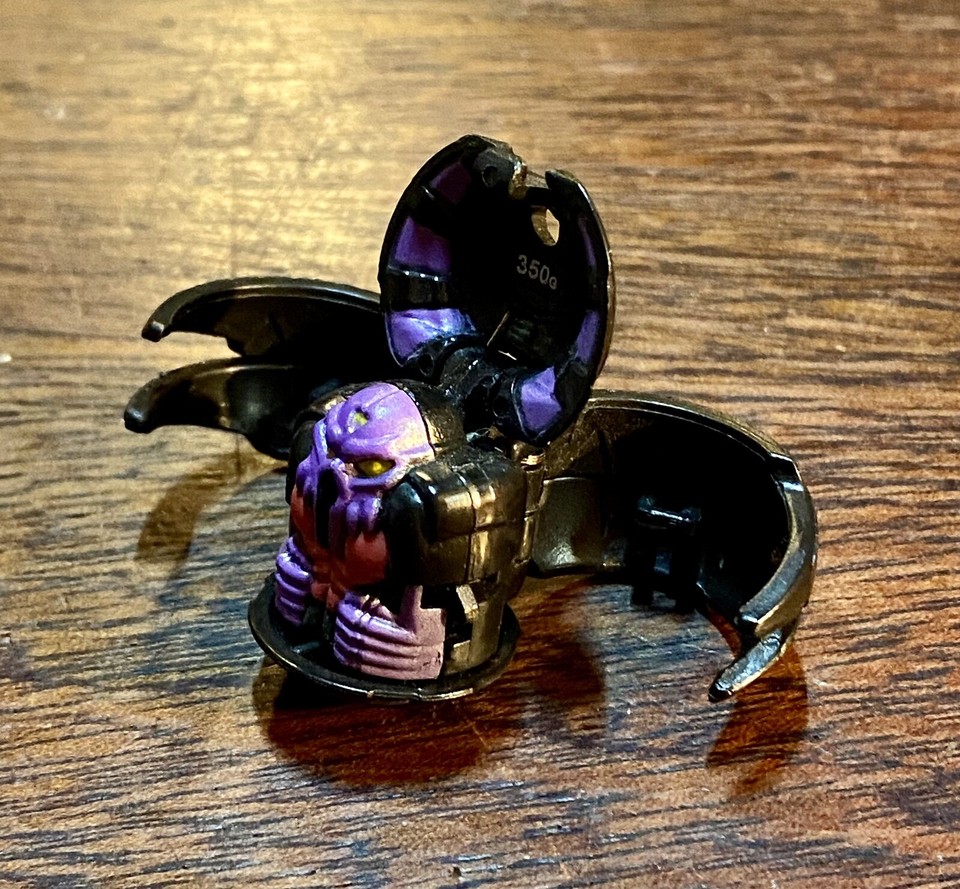 BAKUGAN Reaper 350g Black Darkus Battle Brawler Rare | eBay
