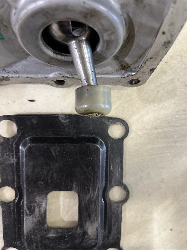 84-88 Toyota Pickup 89 4Runner W56 Shift Lever Shifter 4x4 SET | eBay