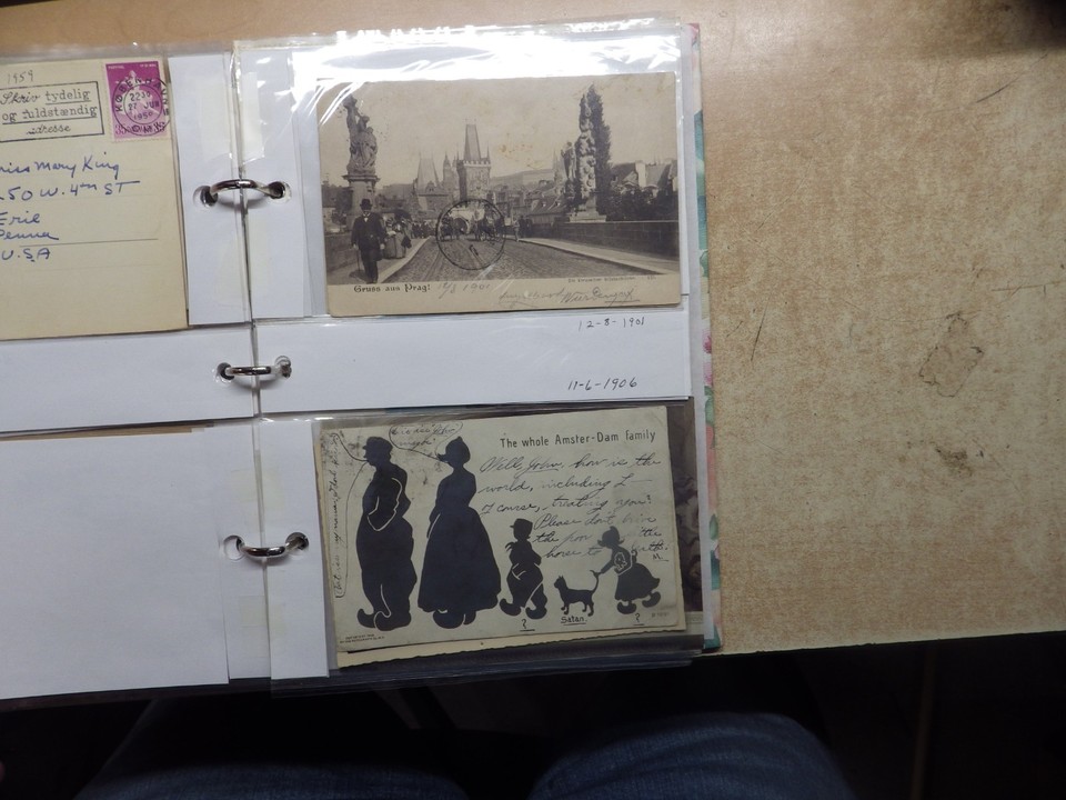 VTG POSTCARD ALBUM FULL OF 100+POSTCARDS TRAVELING ALL OVER THE WORLD ...