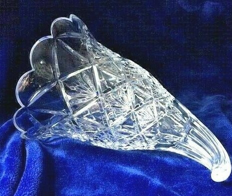 Shannon Crystal Cornucopia Centerpiece Vase 24% lead Crystal Designs of ...