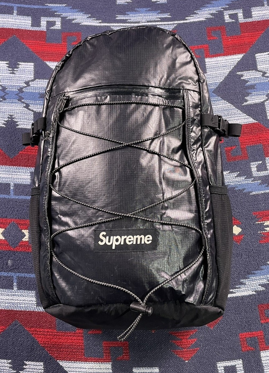Supreme fw17 backpack 2025 Supreme fw17 backpack 2025