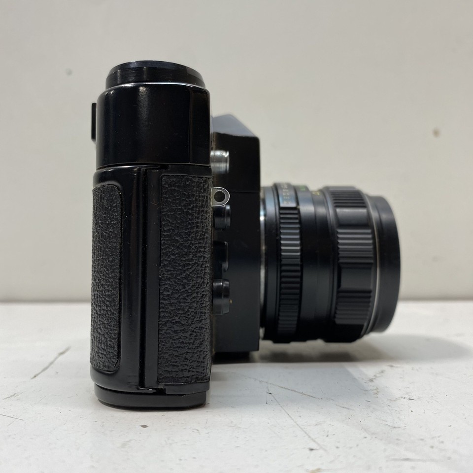 Zenit 12XP 35mm SLR Camera with Helios 44M-4 2/58 Lens & Case | eBay