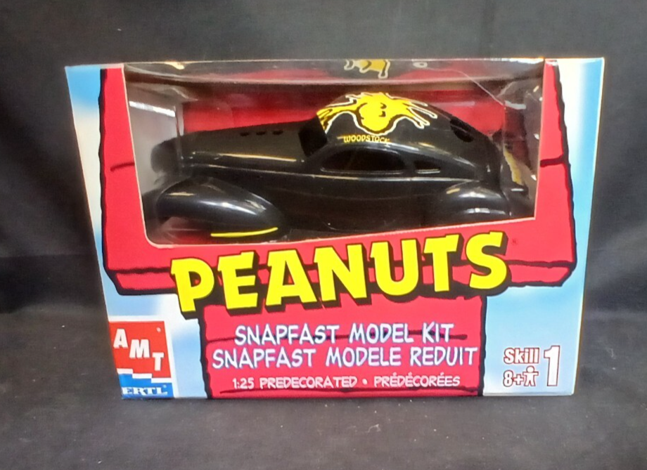 Lot of Peanuts Charlie Brown, Snoopy, Woodstock Snapfast Model Kits | eBay