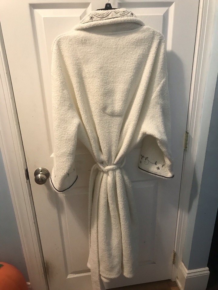 Amanda Stewart Intimates Size 3X Robe | eBay