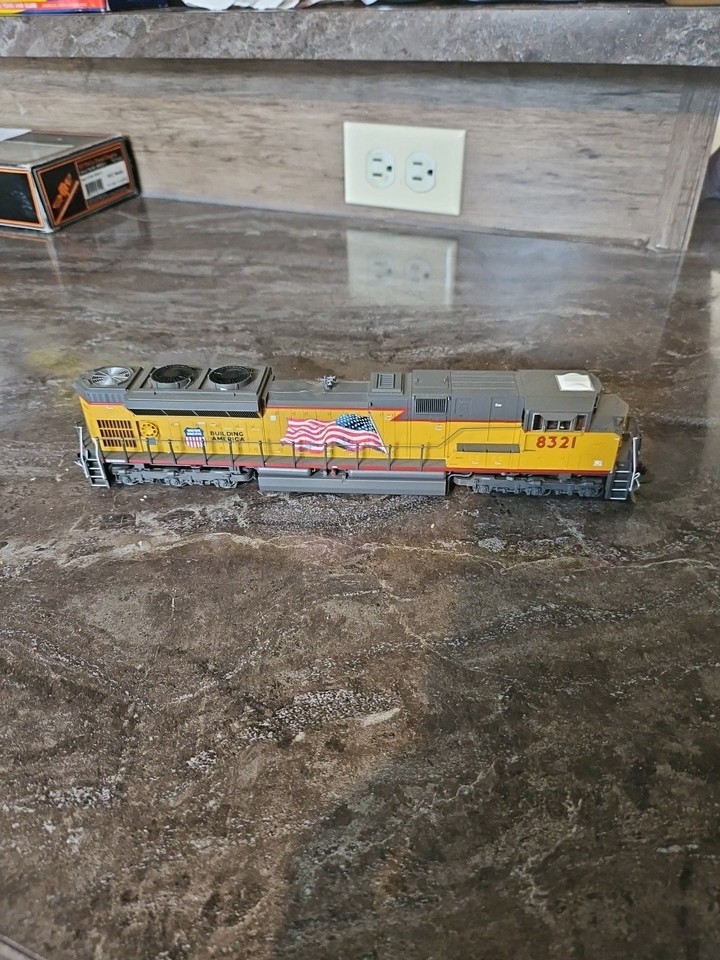 HO 1:87 MTH UP NS BNSF CSX Locomotive Dummy | eBay