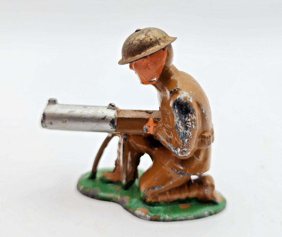 Barclay Manoil Cast Metal Soldier Machine Gunner Kneeling. Cast Helmet ...