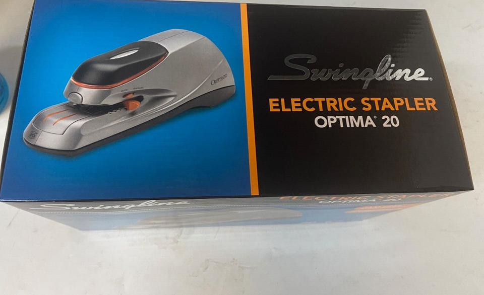 Swingline 48208 20-Sheet Capacity Optima 20 Electric Stapler - Silver ...
