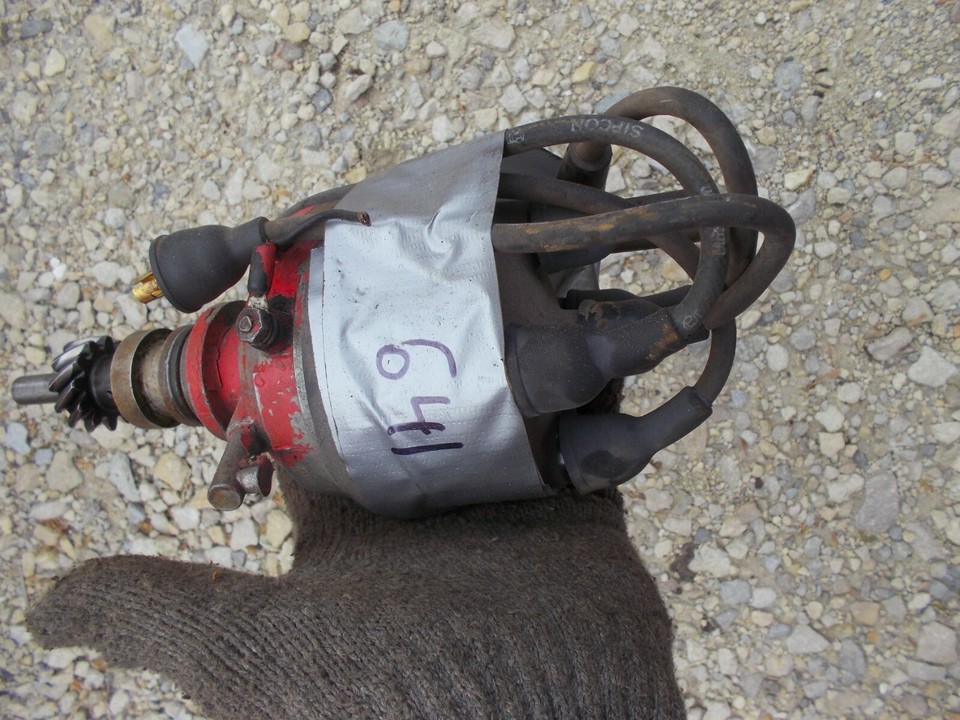 Ford 641 Tractor Original engine motor distributor drive assembly w ...