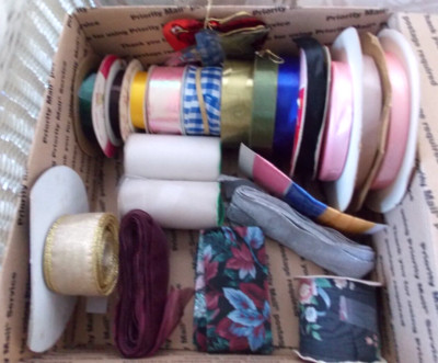 Mixed Lot of 20 Ribbon Crafts Various Sizes & Lengths Some Wired Ribbon ...