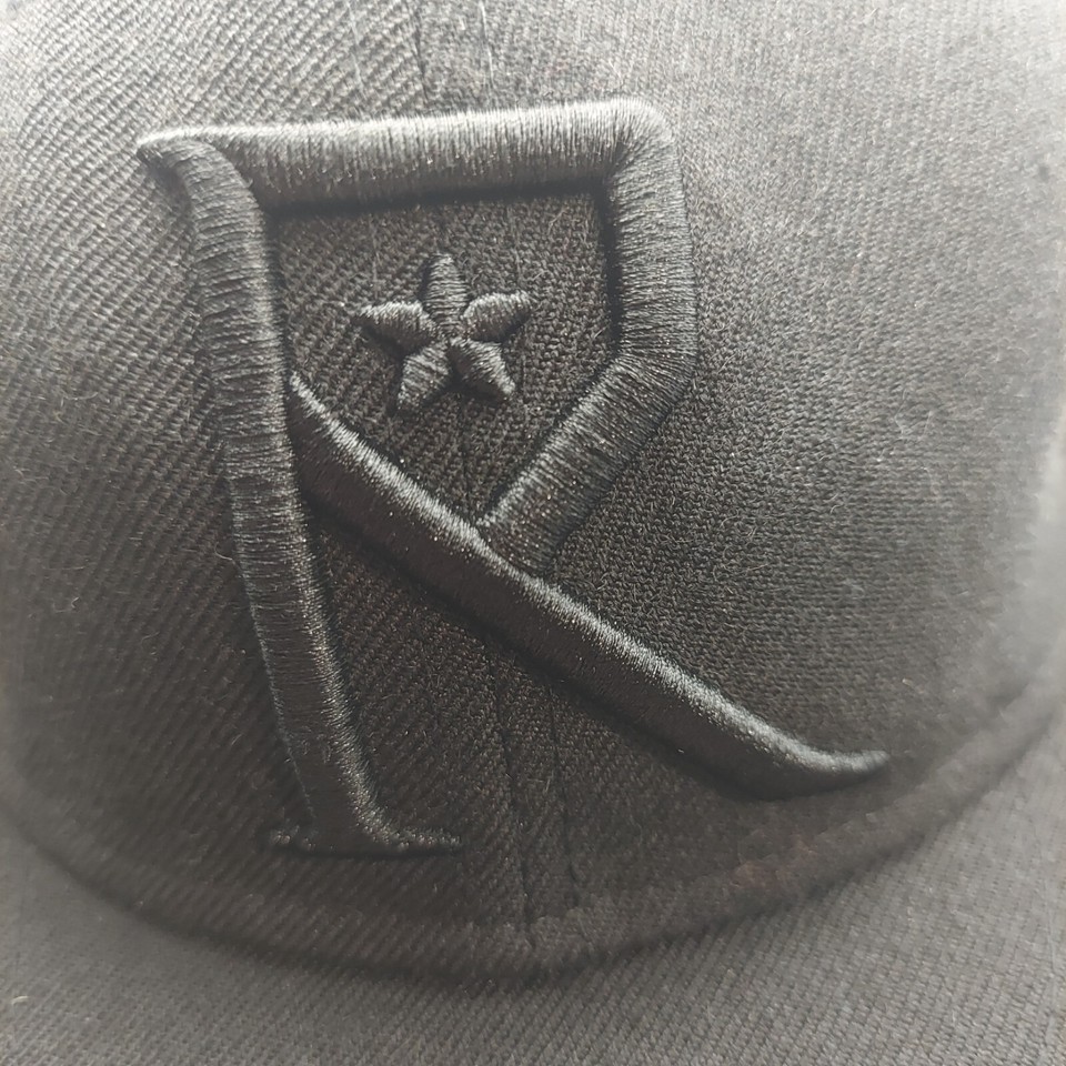 ROUTINE BASEBALL Cap Men's Baseball Black Hat Emblem Fitted Size 7 1/4 ...