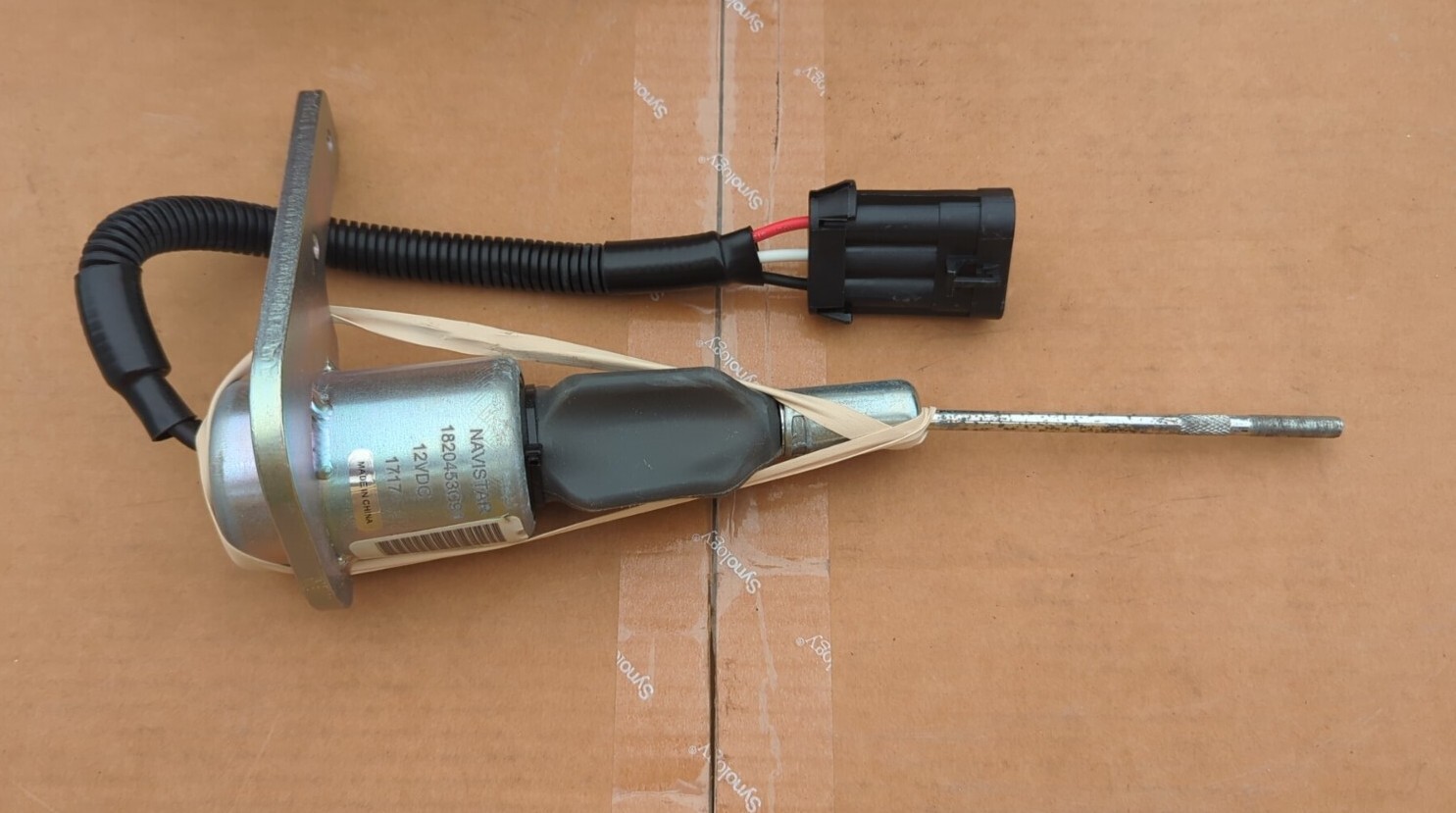 International 1820453C91 OEM Fuel Shut off Solenoid Dt466 for sale ...