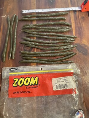 Zoom 006-184 6" Trick Worm Green Pumpkin Green Fleck 20ct | eBay