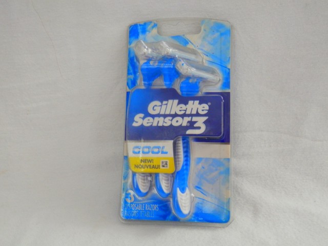 Gillette Sensor 3 Cool Comfort Fresh Disposable Razors 3ct for sale ...